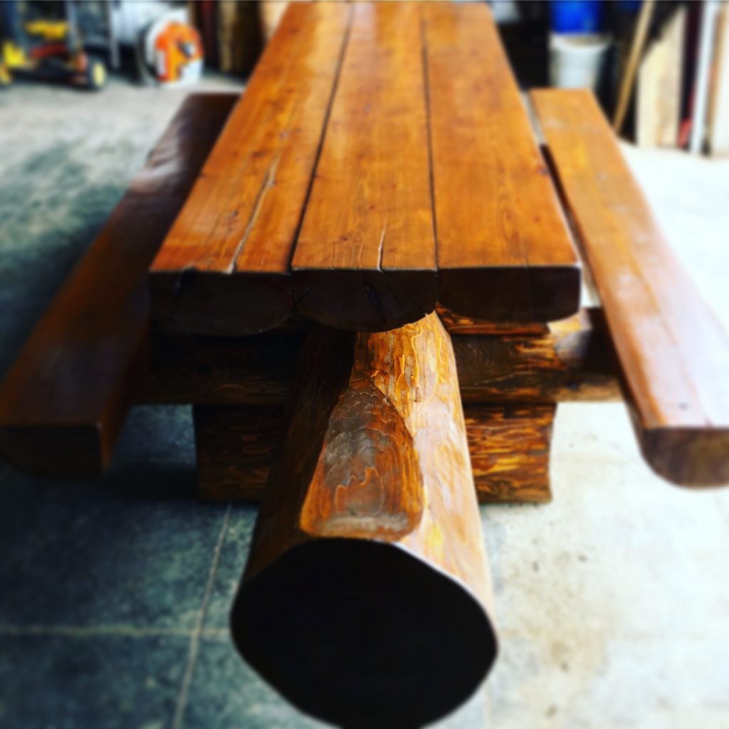 Cedar Log Picnic Tables – Montana Specialty Log Construction